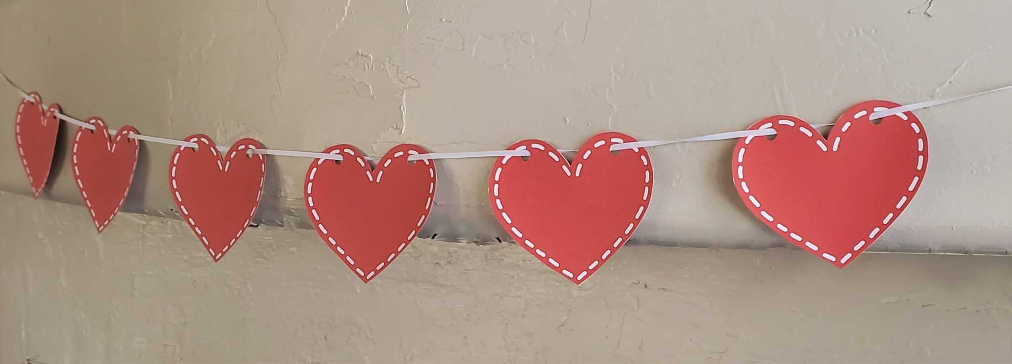 12 Cute Printable Valentines Day Banners - Cassie Smallwood