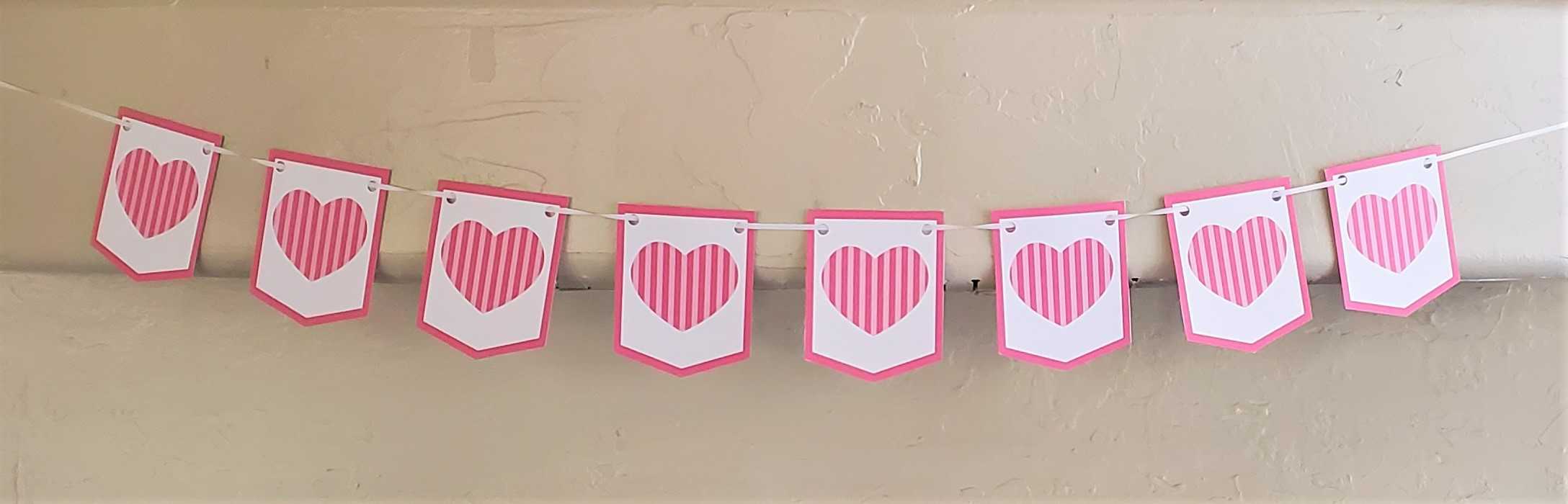 12 Cute Printable Valentines Day Banners - Cassie Smallwood