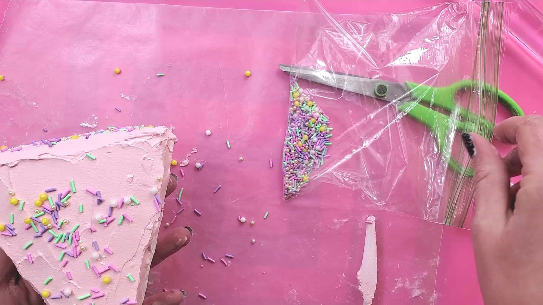 How To Make A Fake Cake Birthday Gift Box (+ Free Template) - Cassie ...