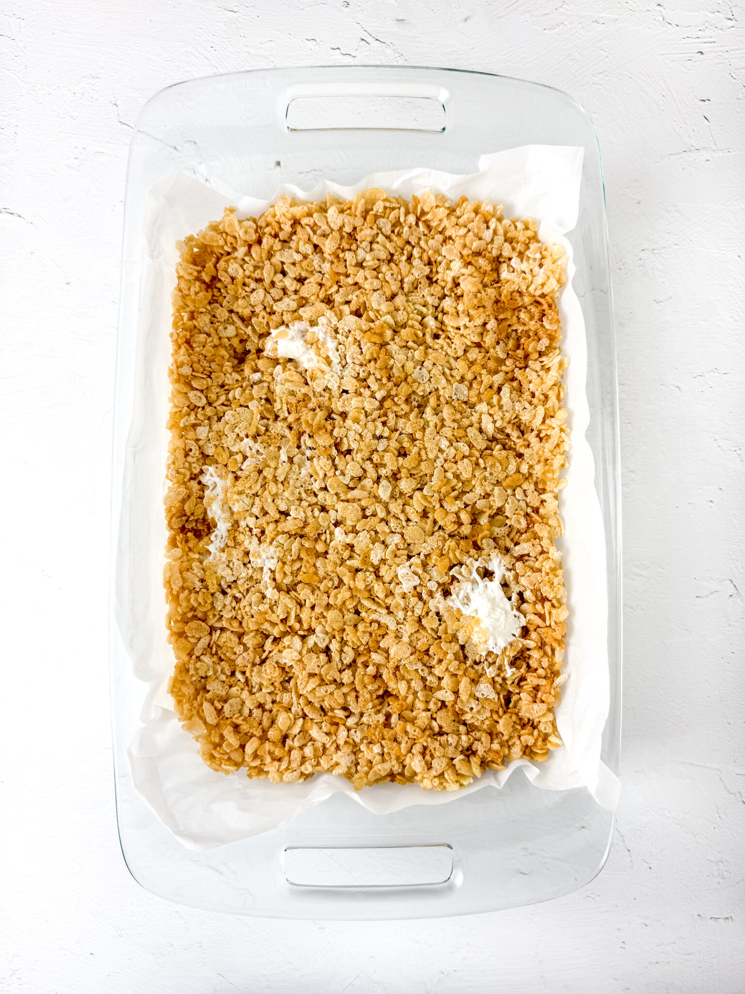 CUTE Back To School Rice Krispie Treats (First Day Of School Gift ...